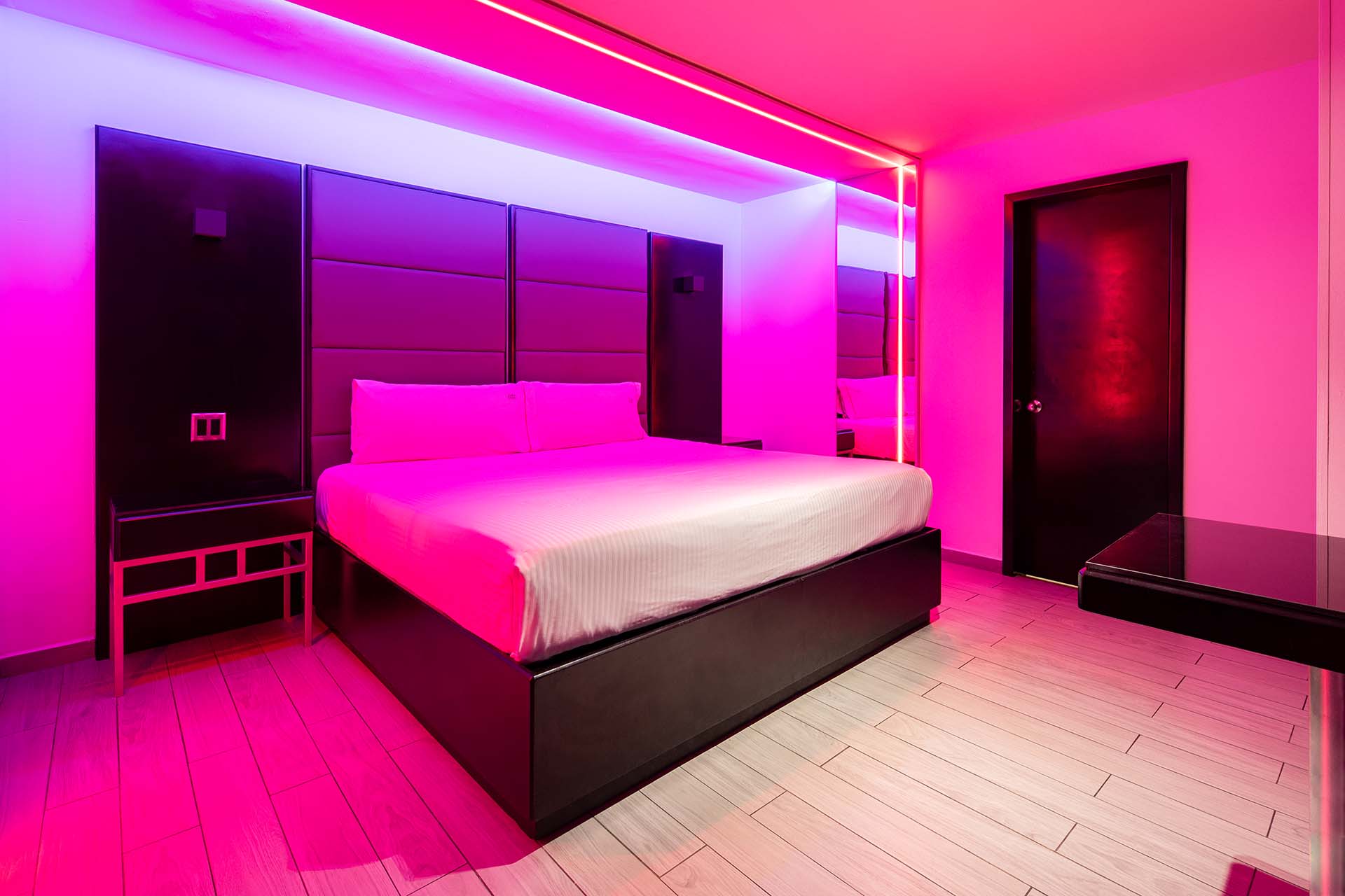 Motel Olimpo Mexicali - Website Oficial - Noches Glamurosas